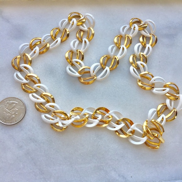 kateymart | Jewelry | Vintage White Gold Chain Statement Necklace ...